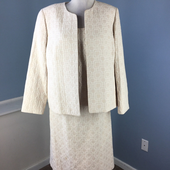 Kasper | Skirts | Kasper 6 P Biege Ivory Jacquard 3 Piec Skirt Suit ...